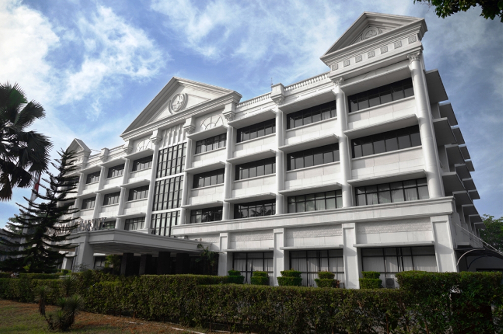 President University Tempati Peringkat ke-1 WURI se-Indonesia dan ...