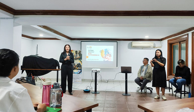Danamon Beri Pendampingan Pengembangan Skill & Self-Branding Penyandang ...